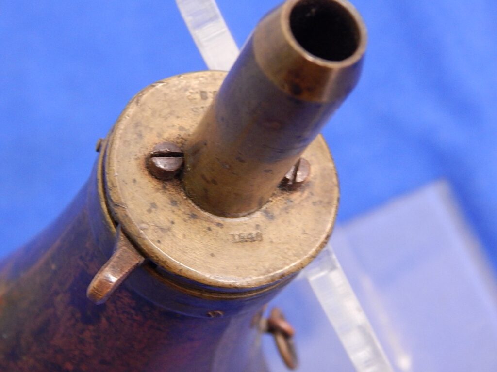 USN Fouled Anchor Powder Flask – J & J Military Antiques – Guns, Swords ...