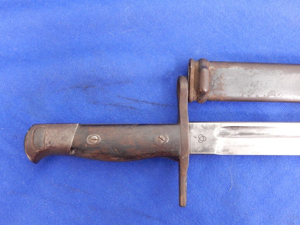 Japanese – J & J Military Antiques – Guns, Swords, Bayonets & Militaria