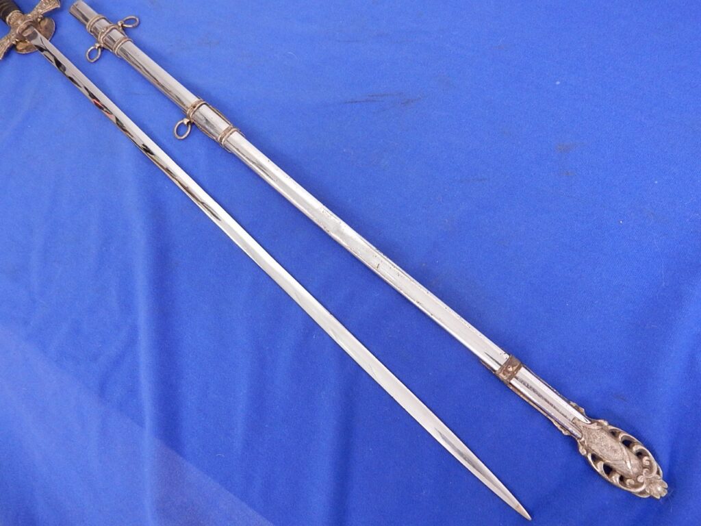 Catholic Knights of America Fraternal Sword – J & J Military Antiques ...