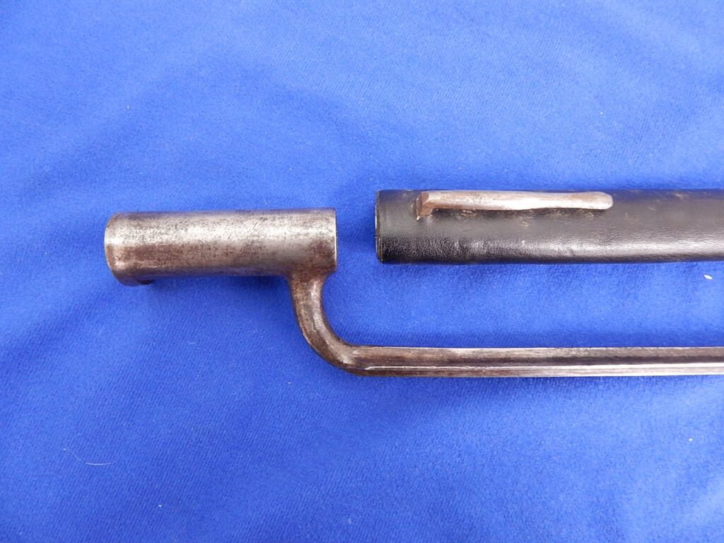 Bayonets – J & J Military Antiques – Guns, Swords, Bayonets & Militaria