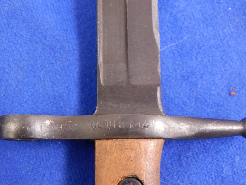 Italian M-1891 Carcano Bayonet W/S – J & J Military Antiques – Guns ...
