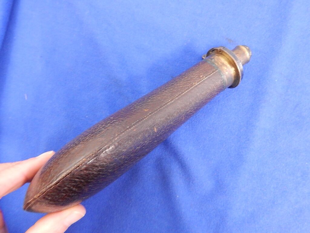 Hawksley Leather Covered Shotgun Powder Flask – J & J Military Antiques ...