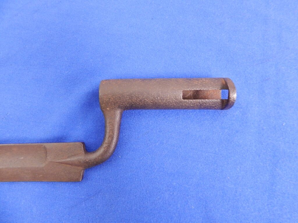 Bayonets – J & J Military Antiques – Guns, Swords, Bayonets & Militaria