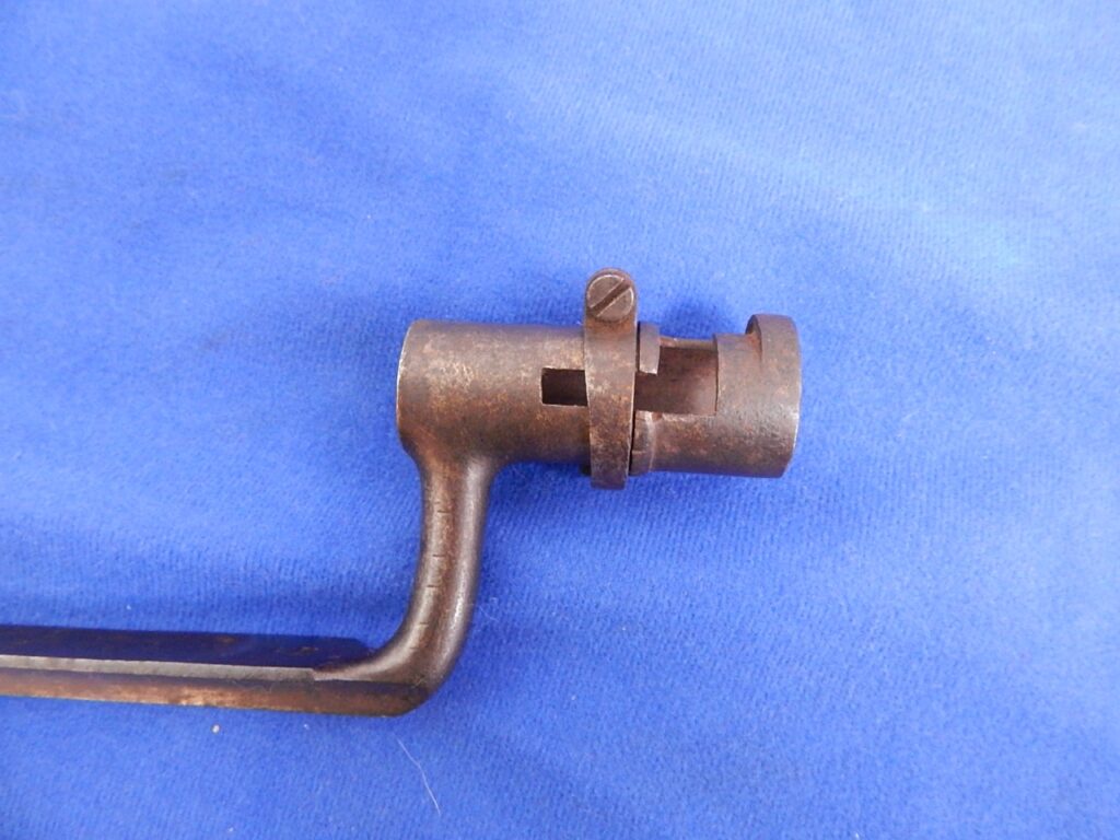 Socket US – J & J Military Antiques – Guns, Swords, Bayonets & Militaria