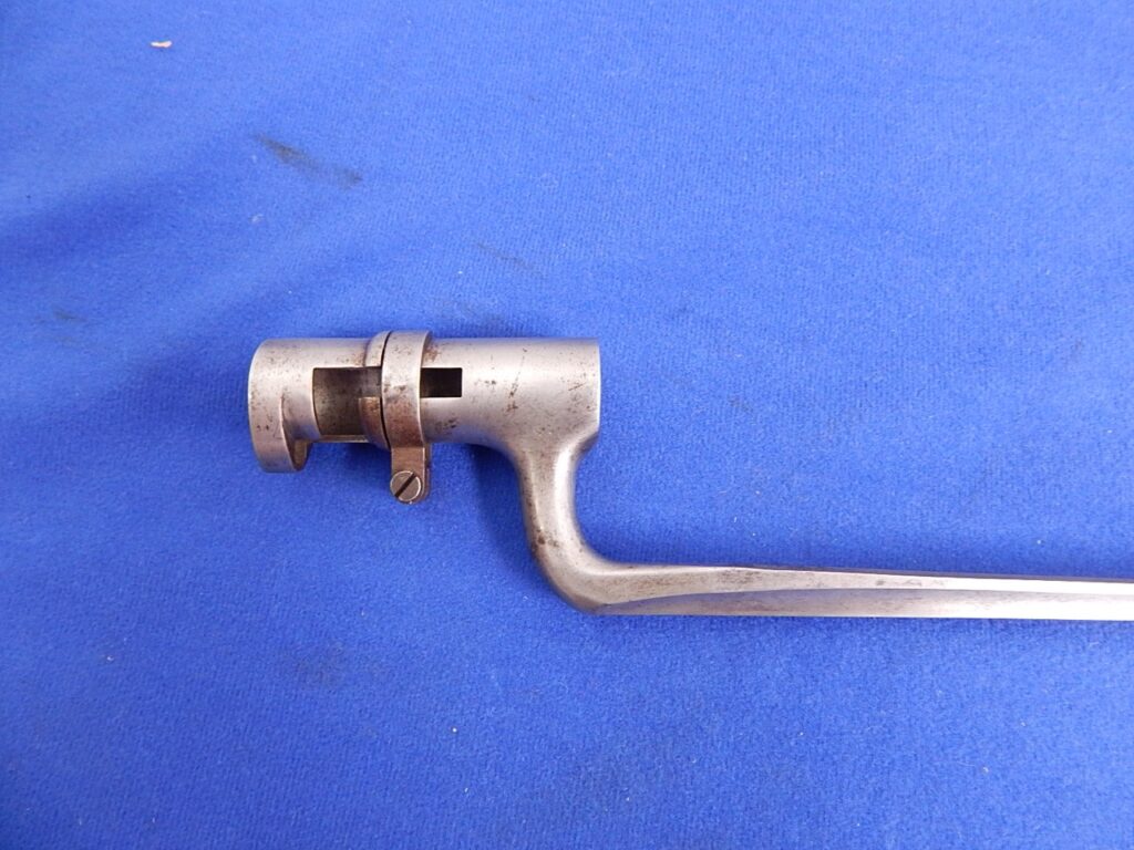 Socket US – J & J Military Antiques – Guns, Swords, Bayonets & Militaria