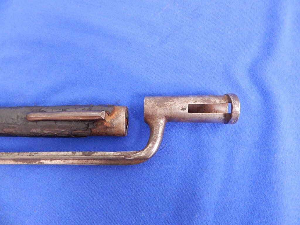 Bayonets – J & J Military Antiques – Guns, Swords, Bayonets & Militaria