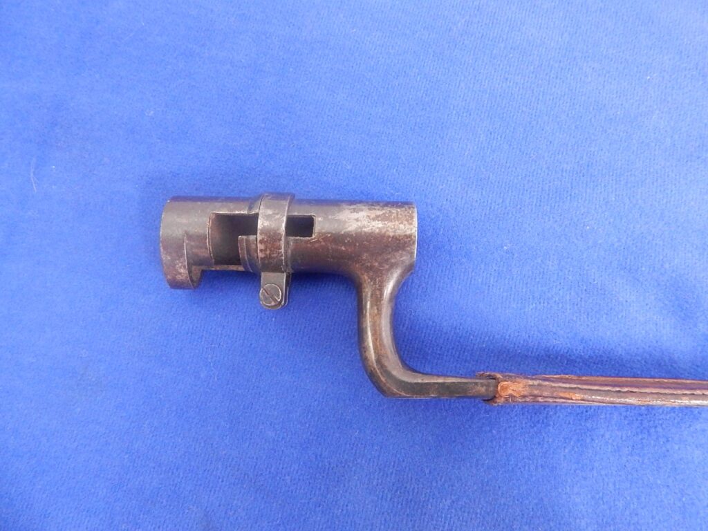 Socket US – J & J Military Antiques – Guns, Swords, Bayonets & Militaria