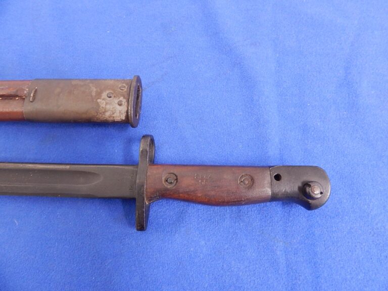 Bayonets – J & J Military Antiques – Guns, Swords, Bayonets & Militaria