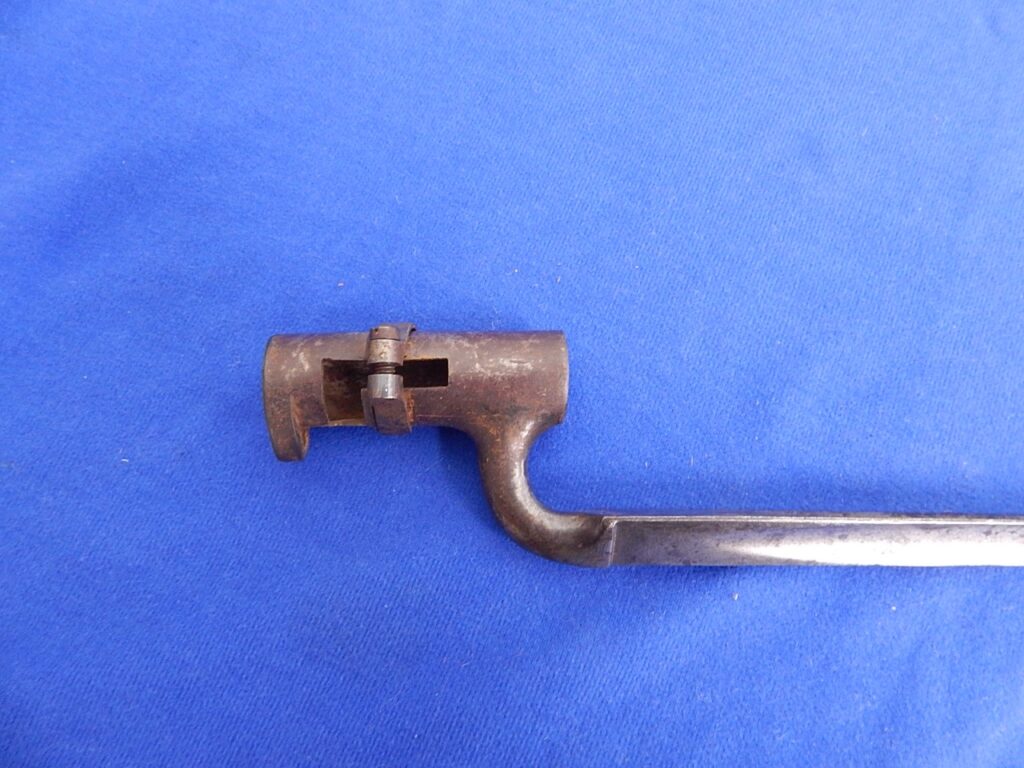 Socket US – J & J Military Antiques – Guns, Swords, Bayonets & Militaria