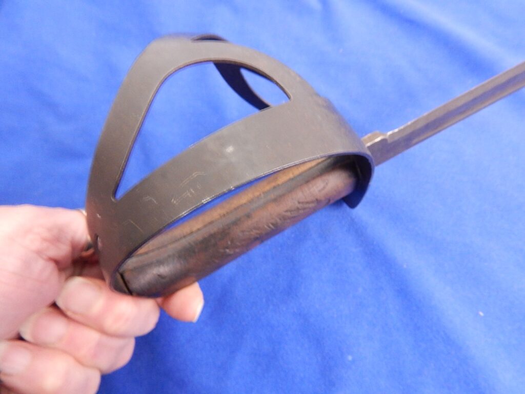 US M-1941 Navy Klewang Cutlass by Milsco W/S – J & J Military Antiques ...